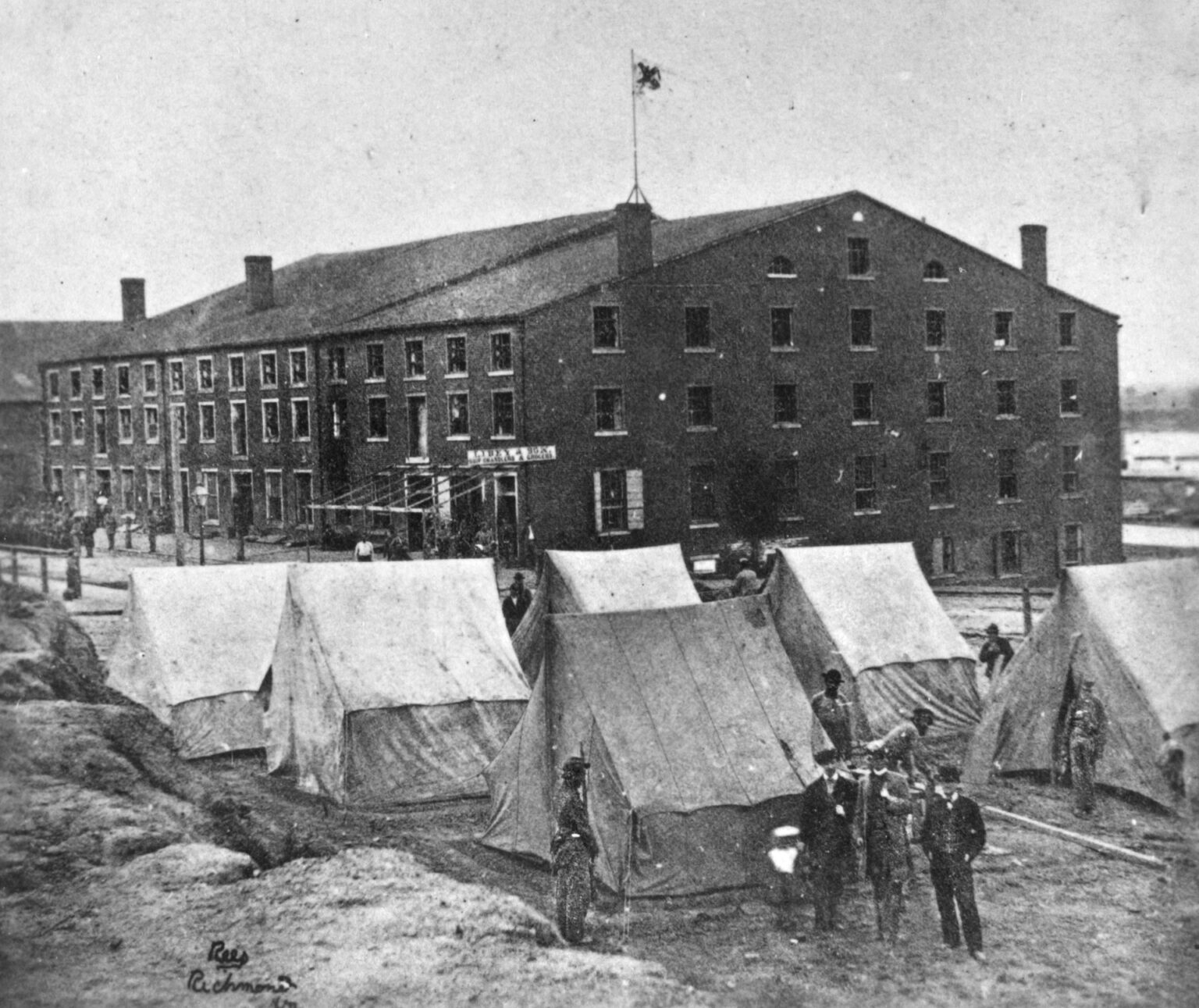 The Model 1857 12-pounder - Warfare History Network