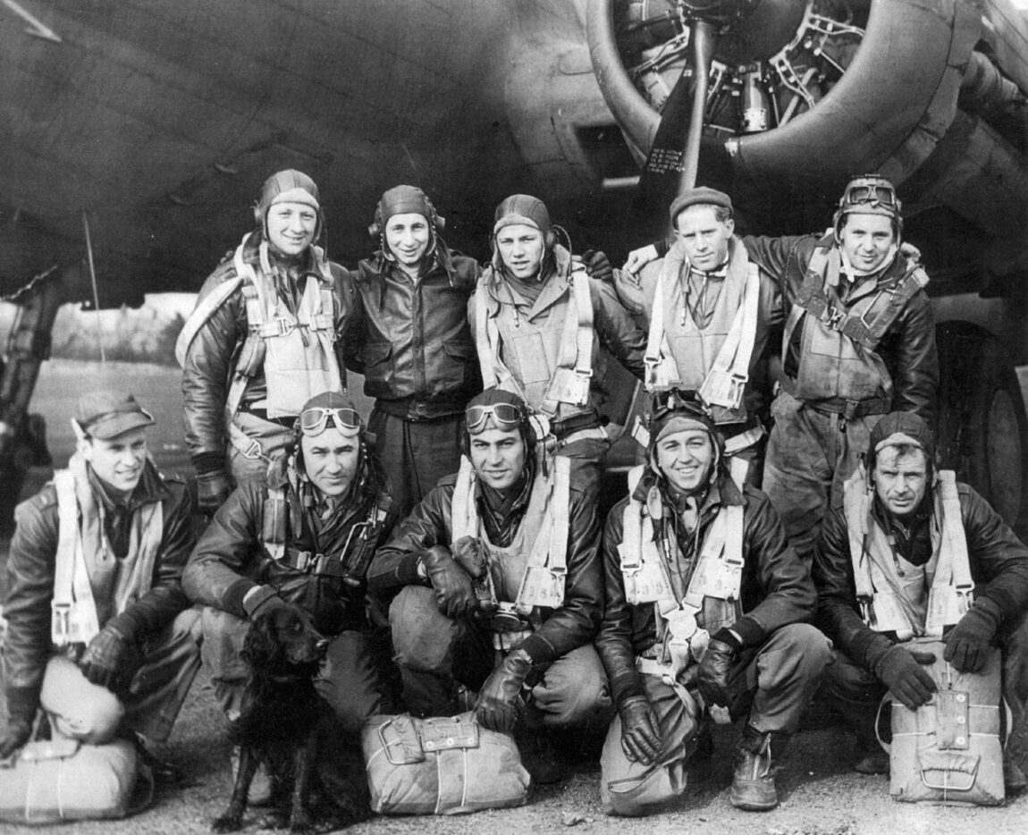 The Harrowing Return from the The Bombing of Bremen - Warfare History ...