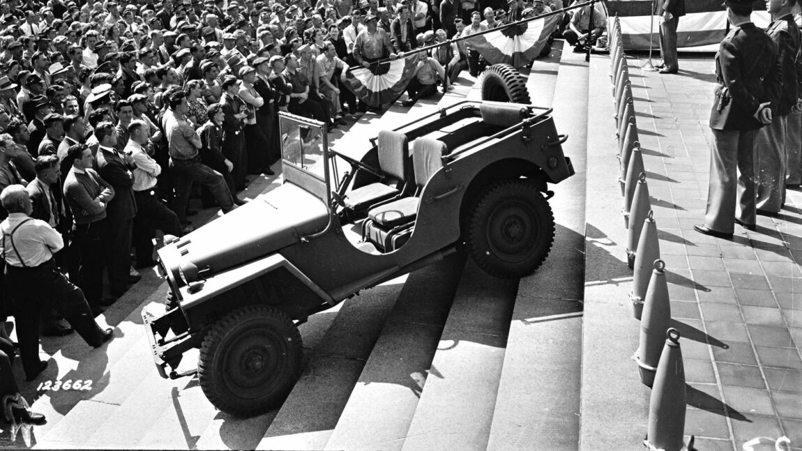 Defending the 'Admin Box' In Burma's Arakan Region - Warfare History ...