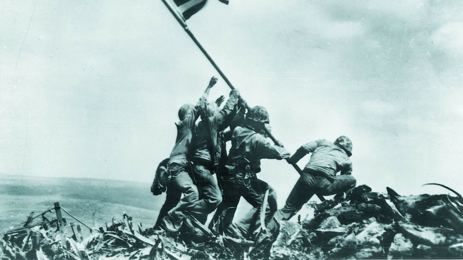 The WW2 Paratrooper: First-Hand Accounts of the D-Day Invasion