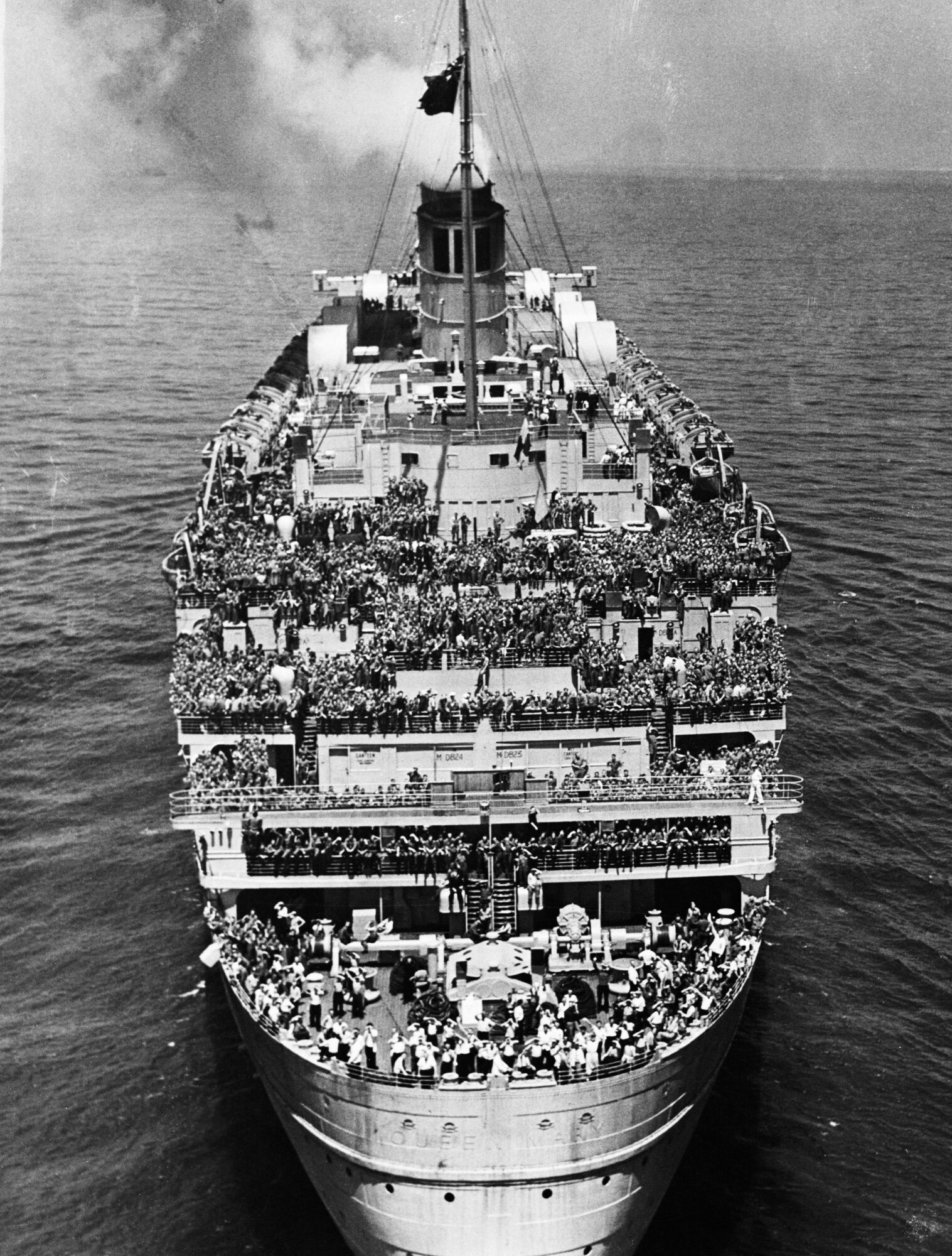 RMS Queen Mary's War Service: Voyages to Victory