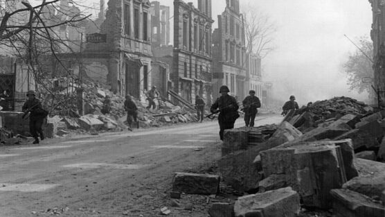 Marine Lieutenant George Cannon - Warfare History Network