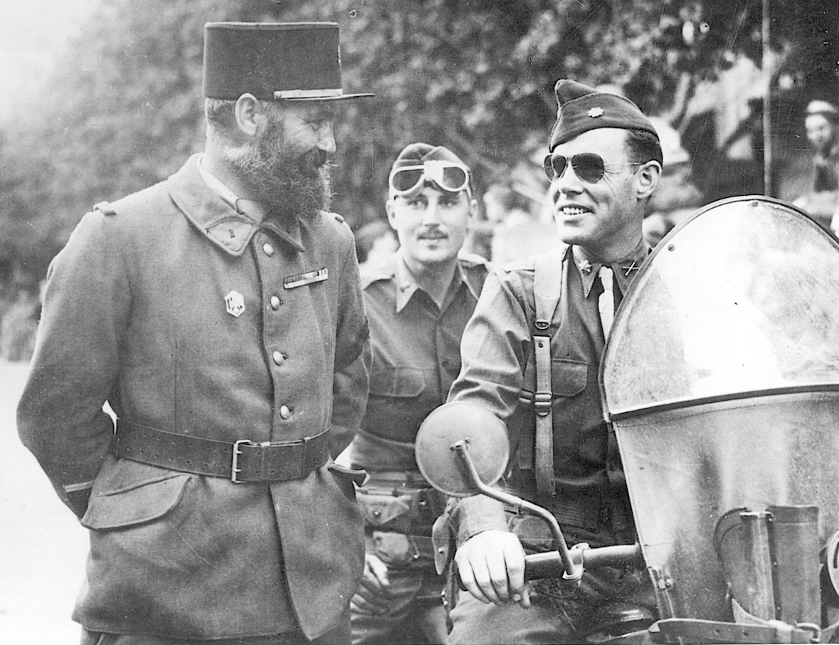 Leading the Way: William Orlando Darby's Rangers in World War II