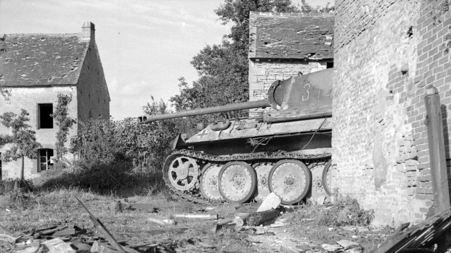 The distinctive white helmets worn by guards during the Nuremberg ...
