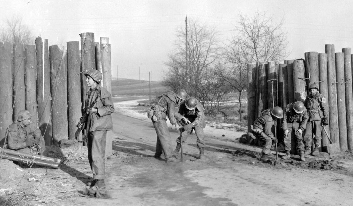 New Years Battle at Ludweiler: Delaying Operation Nordwind - Warfare ...
