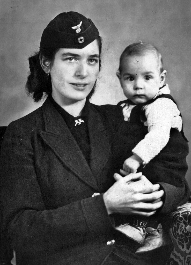 Third Reich Women at War - Warfare History Network