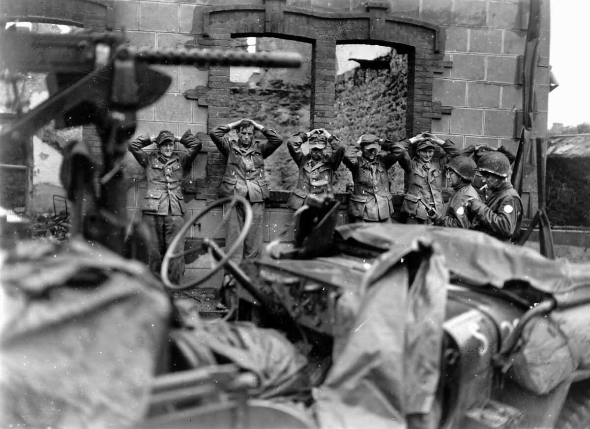 Normandy Breakout - Warfare History Network