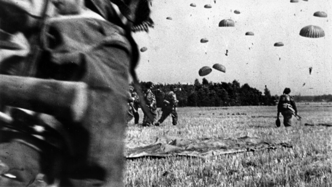 The Hitler Jugend SS Panzergrenadier and the Uniform of the Hitler Youth