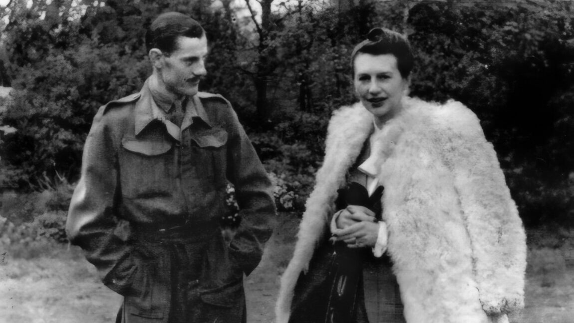 The USO Turns 75: American soldiers’ “Home Away From Home” - Warfare ...