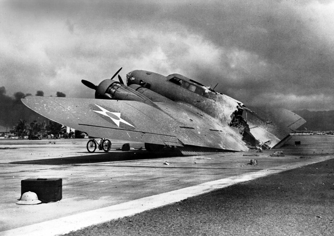 B-17s at Pearl Harbor - Warfare History Network