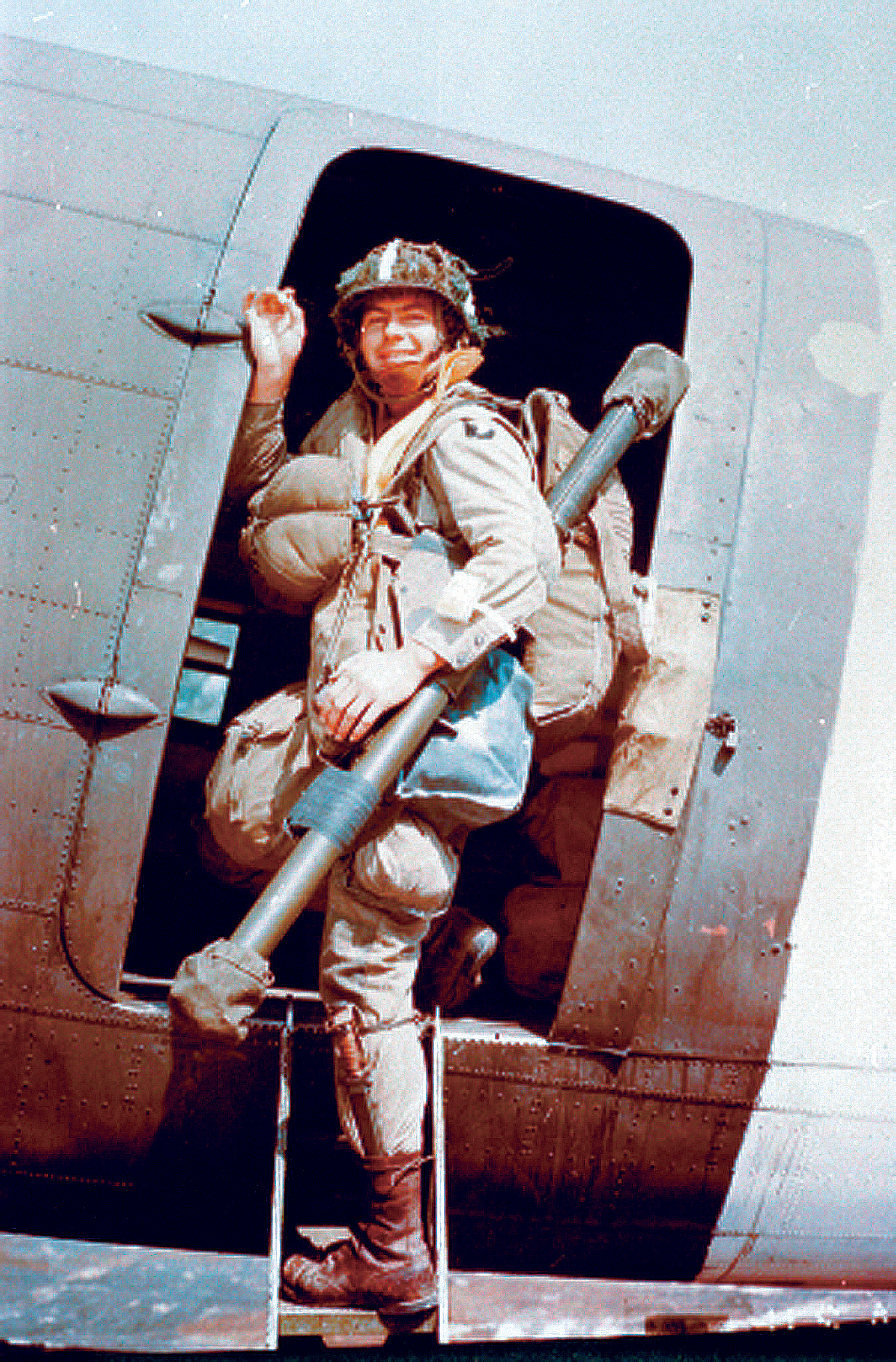 U.S. Military Patches and Insignias of World War II - Warfare History ...