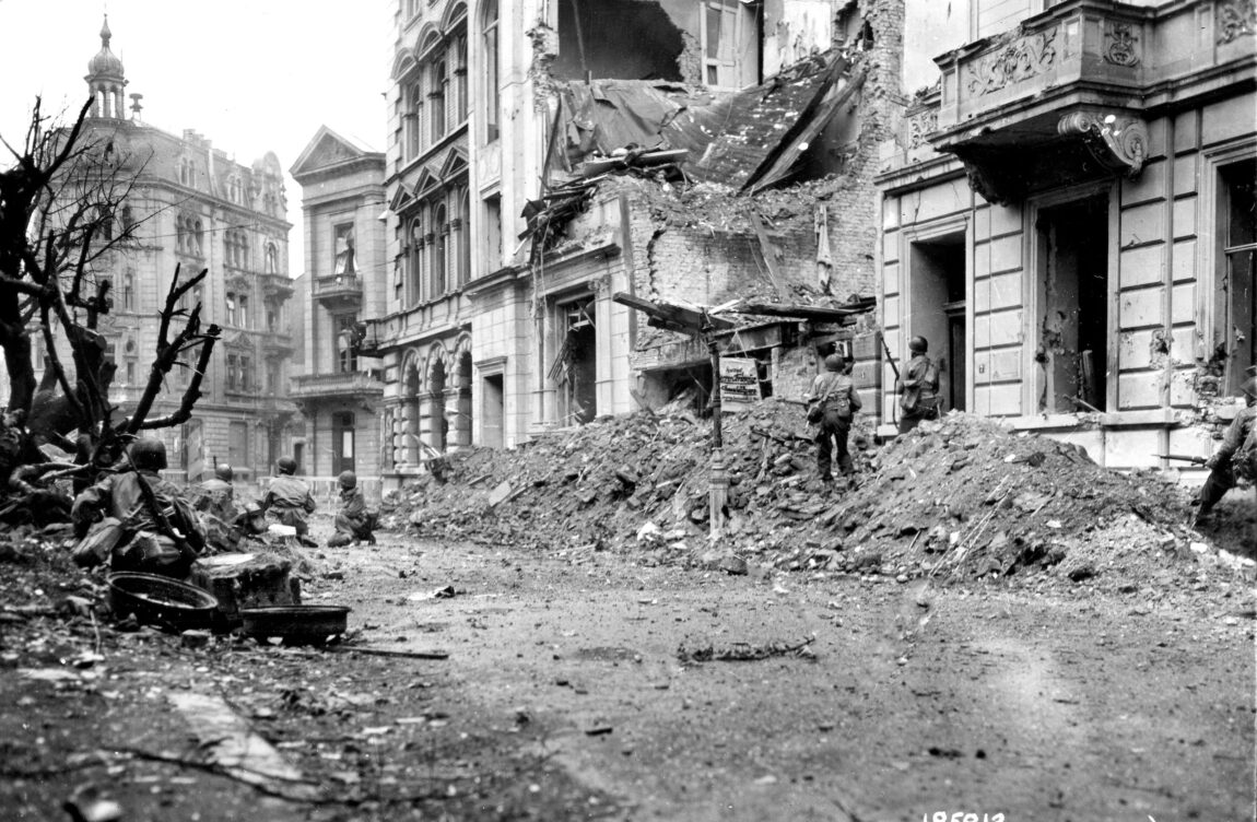 Task Force Hogan Smashes into Aachen