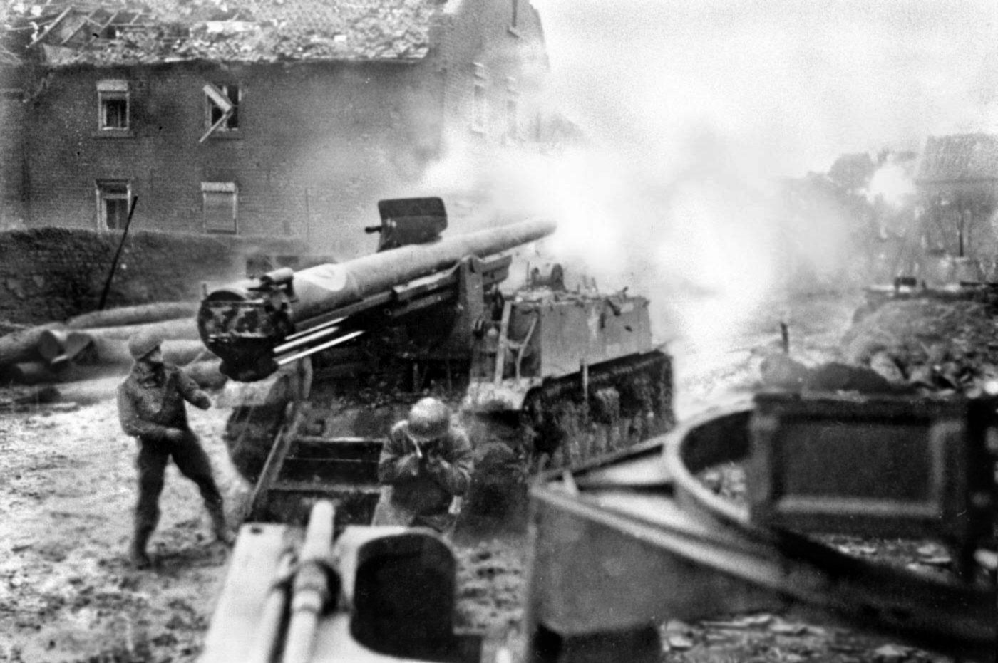 Task Force Hogan Smashes into Aachen