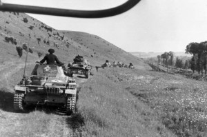 Blitzkrieg 1940: From the Invasion of Holland to the Fall of France ...